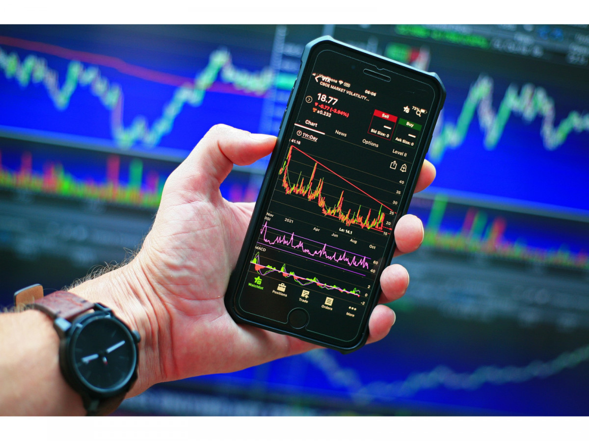 美股利空逐步鈍化 存股機會來了？一張表看懂美股、ETF佈局策略 | 台灣好新聞 TaiwanHot